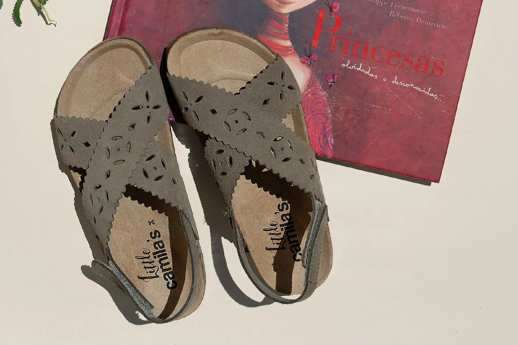 Sandalias con tiras ajustables RUTHIE